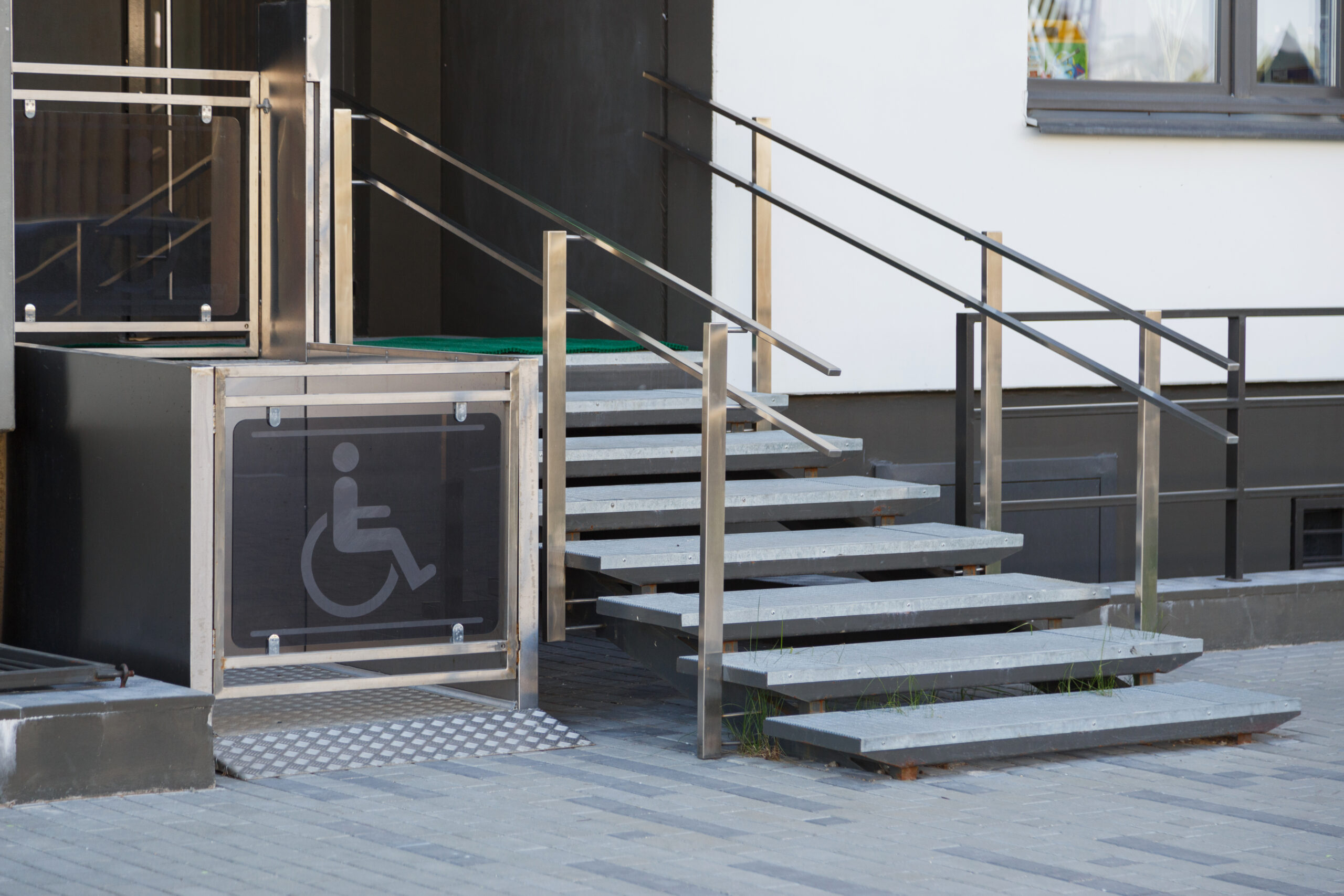 DDA Lifts – LEE ENGINEERING SERVICES.
